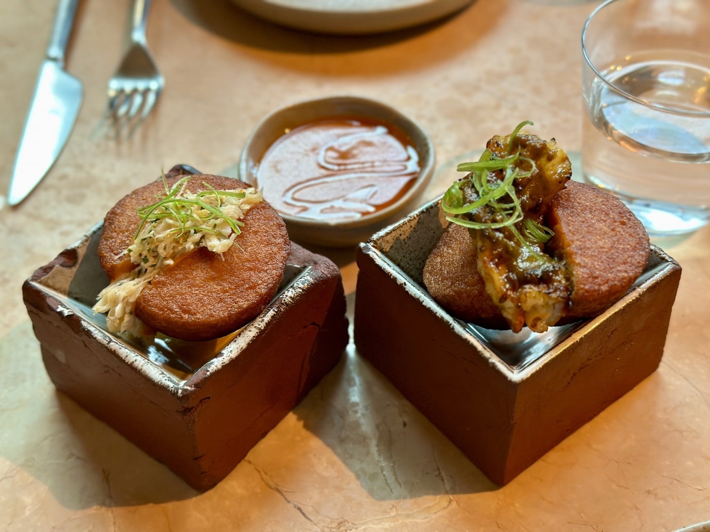 מסעדת Akara: פיוז׳ן ניגרי-ברזילאי מרתק ליד שוק בורו - לונדון 2026
